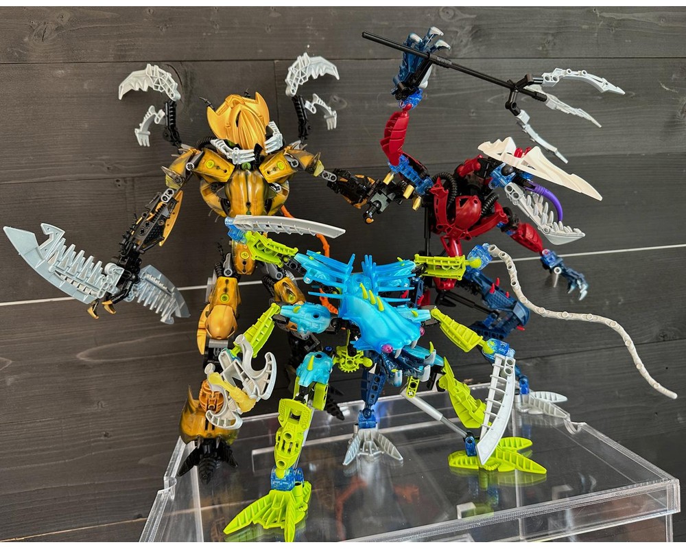 LEGO MOC Pit Mutated Brutaka by Jox_Builds | Rebrickable - Build with LEGO