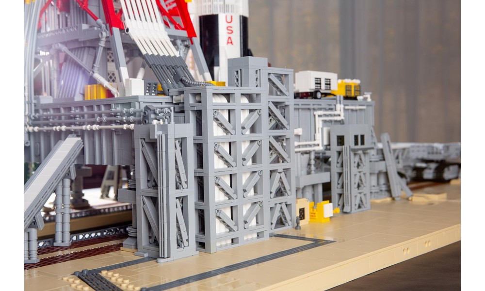 Lego Moc Launch Complex 39 Small Plus Version By Skylabbricks