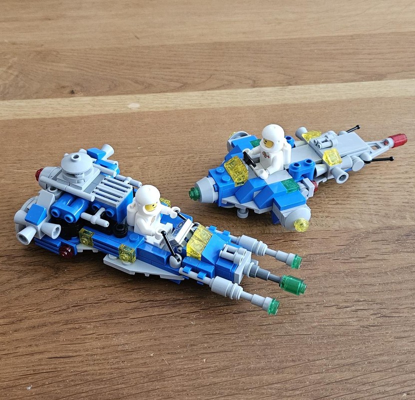 LEGO MOC 40712 Neptune Cruiser & Sagittarius Comet by drosse ...