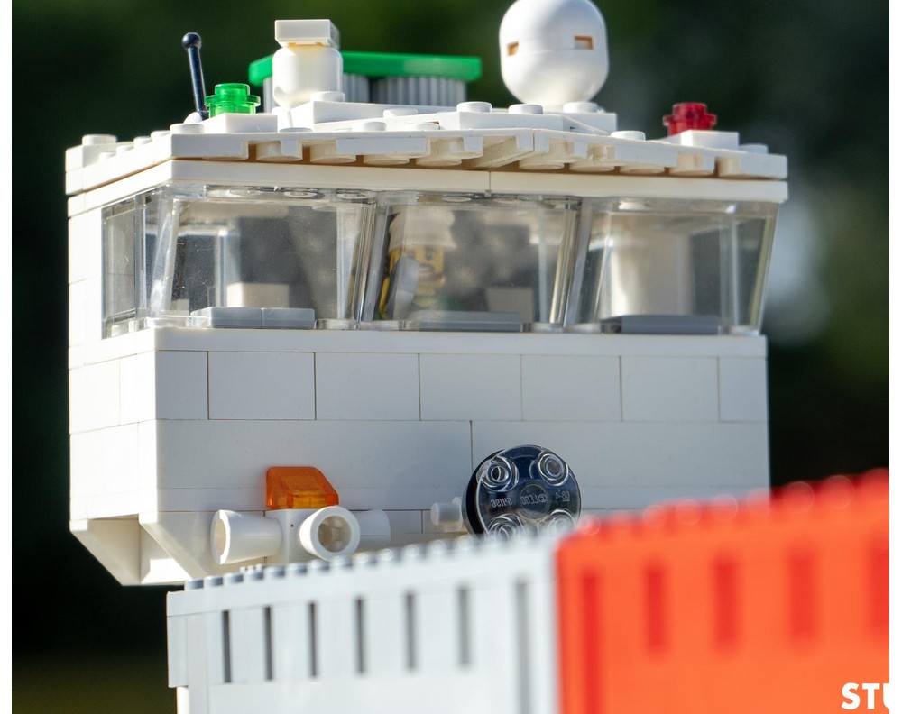 LEGO MOC Container Ship by Roloff | Rebrickable - Build with LEGO