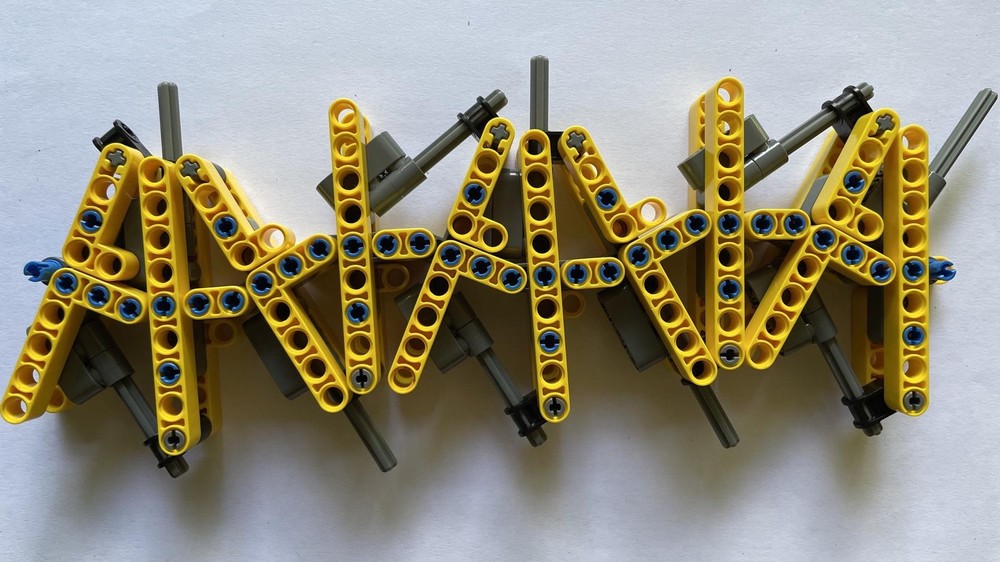 LEGO MOC Stabilized 'fish spine' by Frank_van_der_Most | Rebrickable ...