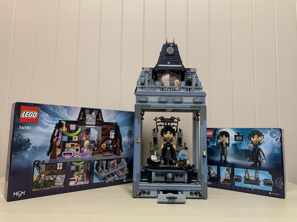 LEGO MOC-196714 Wednesday's Display Thing by rykfield | Rebrickable ...