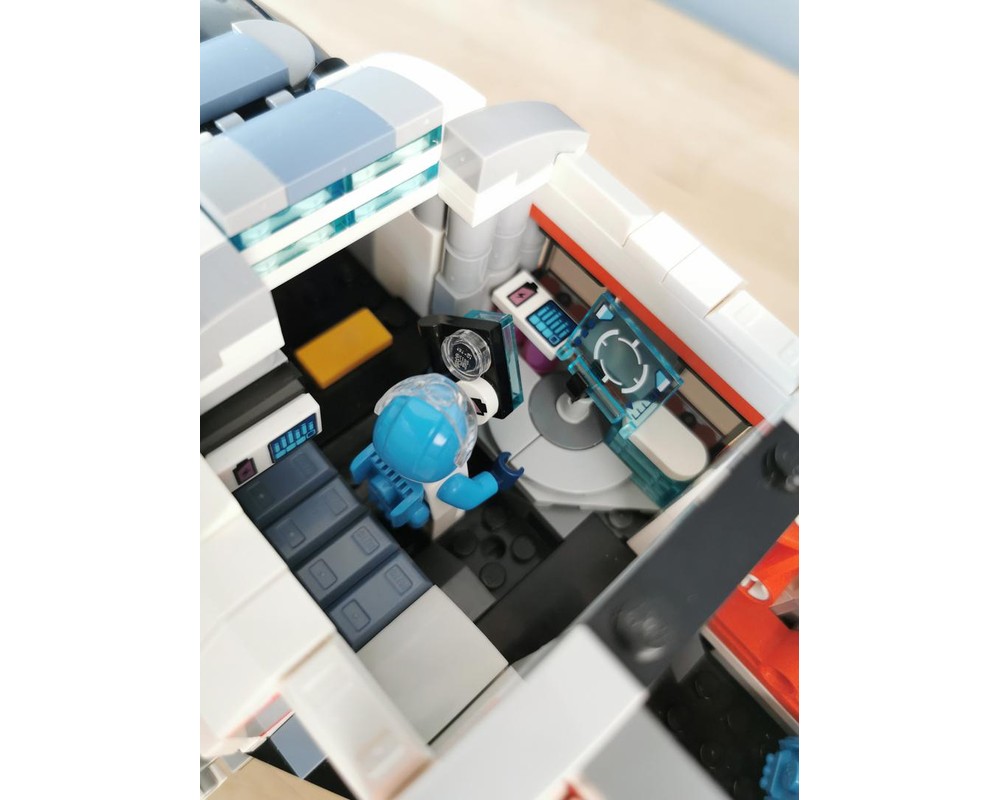 Lego Moc Interstellar Starship By Brickvink Rebrickable Build With Lego