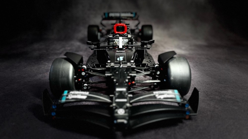LEGO MOC-197035 Mercedes-AMG W14 RC (42171 MOD) by Lego technic world ...