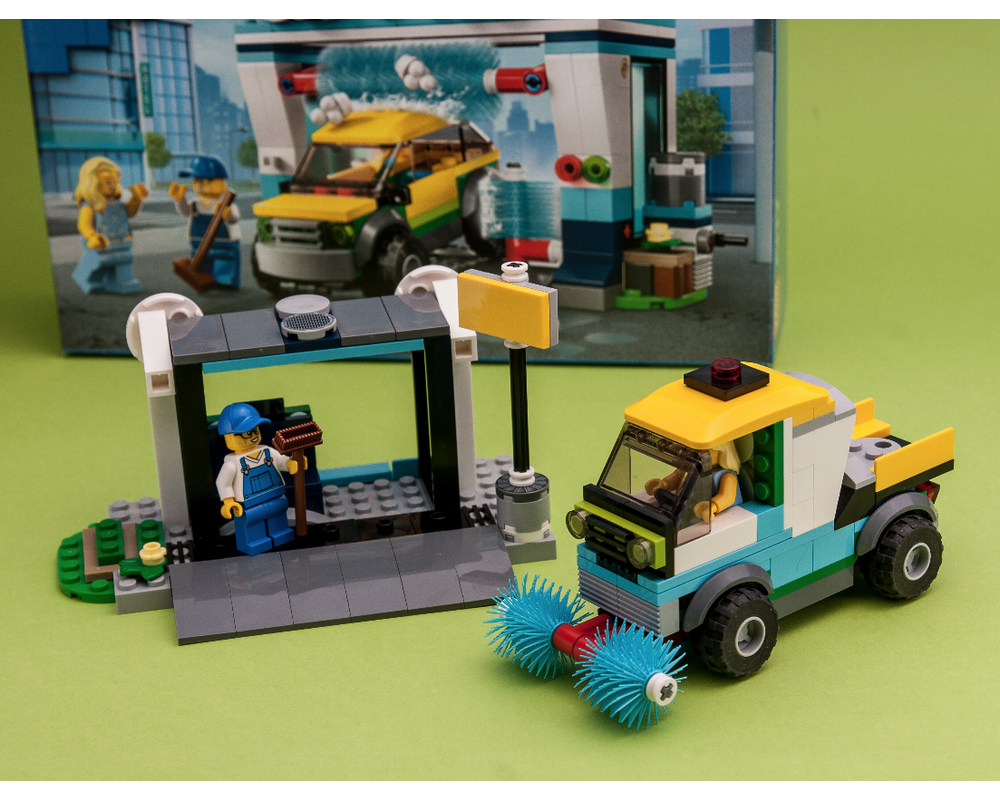 LEGO MOC 60362 Street Cleaner by Keep On Bricking | Rebrickable - Build ...