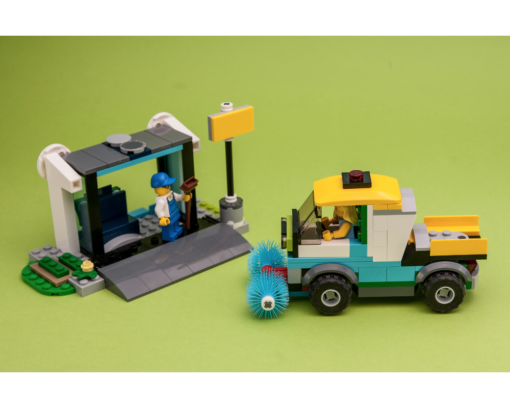 LEGO MOC 60362 Street Cleaner by Keep On Bricking | Rebrickable - Build ...