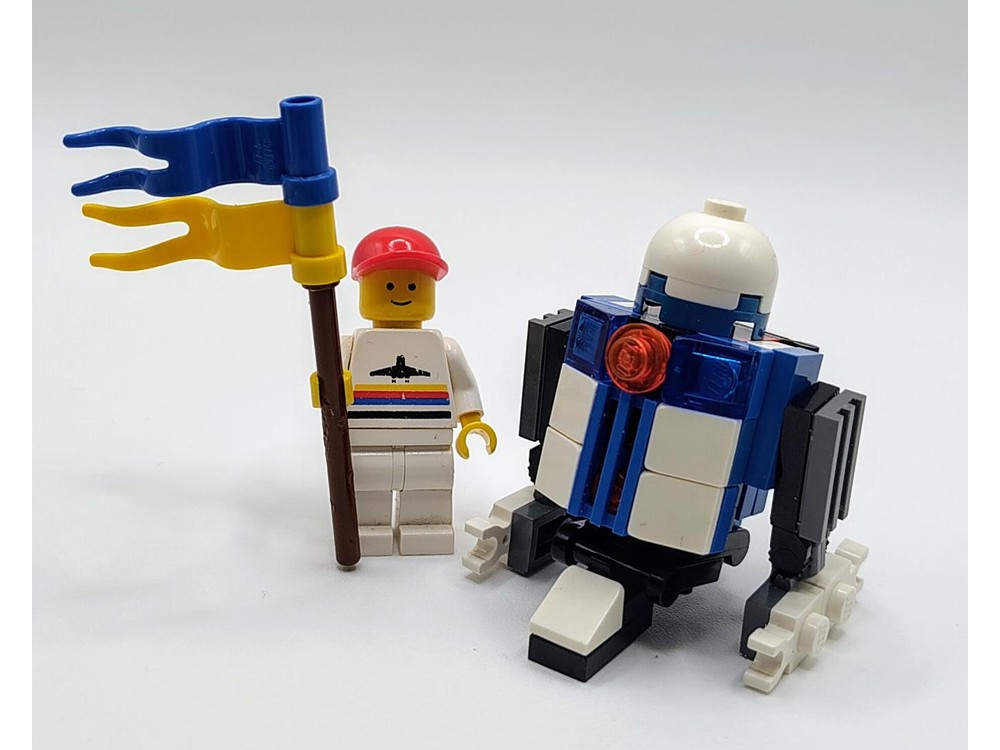 LEGO MOC 4917 R2-D2 by Dafeld | Rebrickable - Build with LEGO