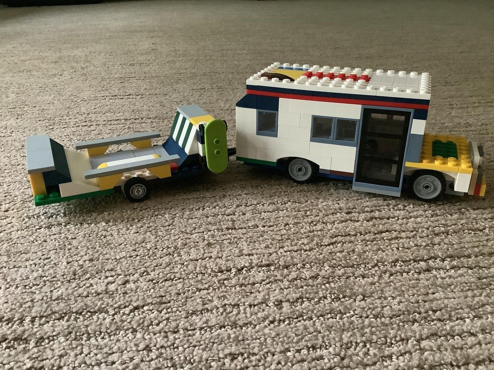 LEGO MOC Skaters Bus Camper by ORBcreations | Rebrickable - Build with LEGO