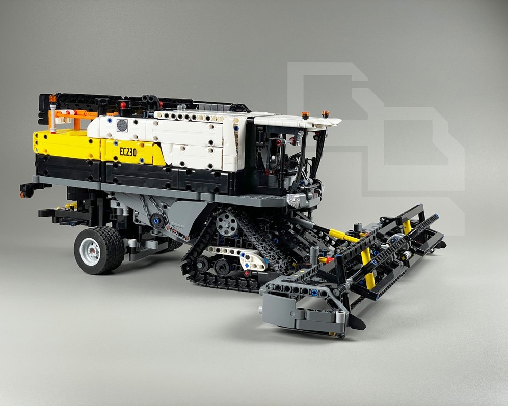 LEGO MOC Big Combine Harvester with trailer by Guys and Bricks ...