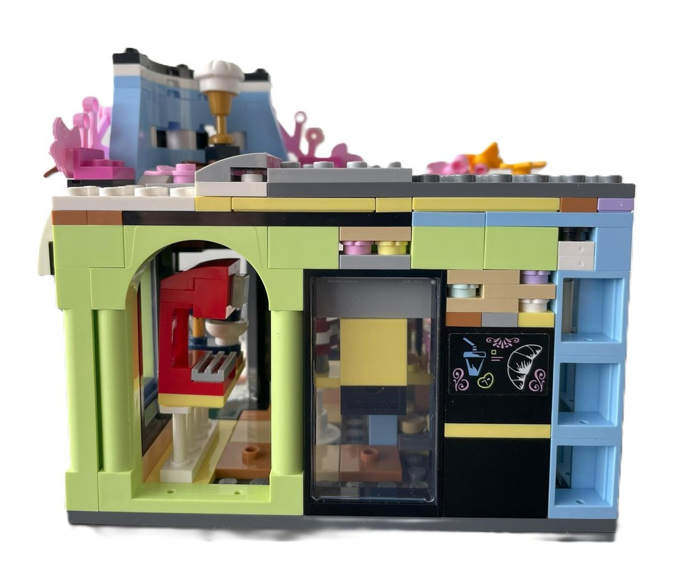 LEGO MOC Cafe & Cake Shop Alternate build of 42618 Heartlake City Café ...