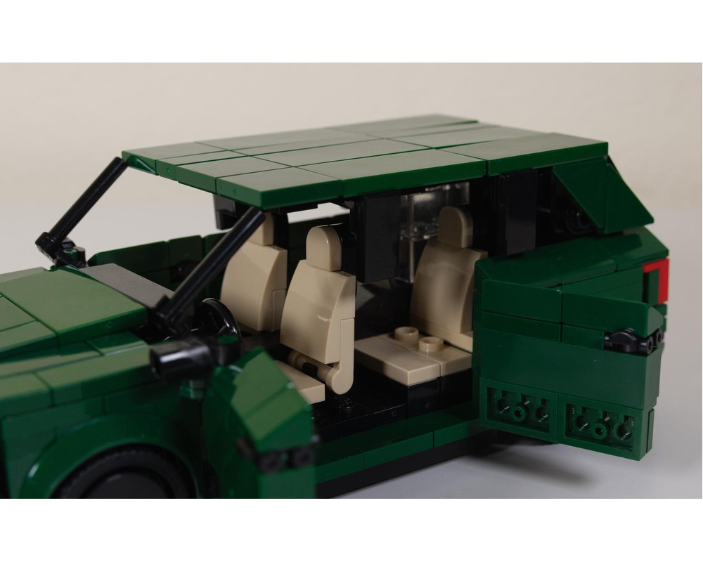 Lego Moc Inspired By Rolls Royce Cullinan By Mcgwerks Rebrickable