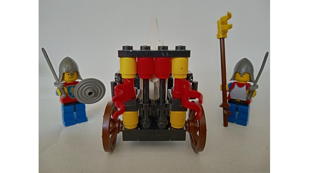 LEGO MOC 6039 Horse Trailer by julien1001 | Rebrickable - Build with LEGO