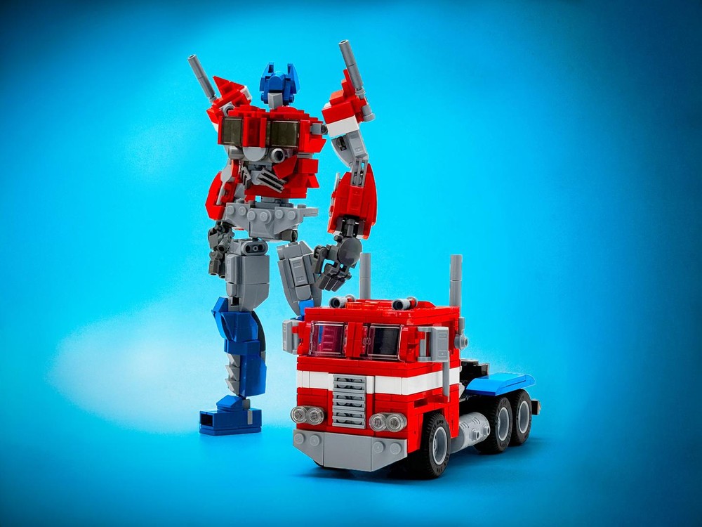 LEGO MOC Cabover Semi Truck and Optimus Prime Mech by IBrickedItUp ...