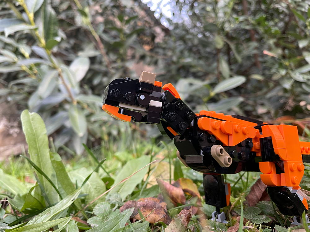 LEGO MOC-198398 31129 carnotaurus sastrei 1:21 scale by Ddommark ...