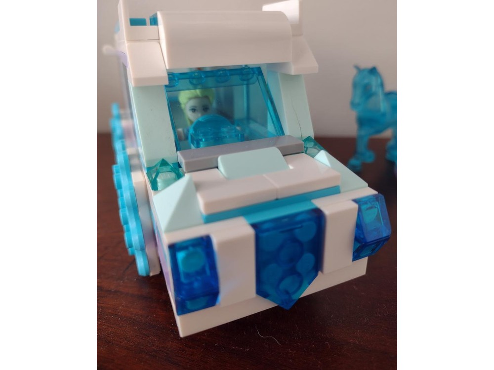 Lego Moc Elsas Minivan By Scott Mc Rebrickable Build With Lego