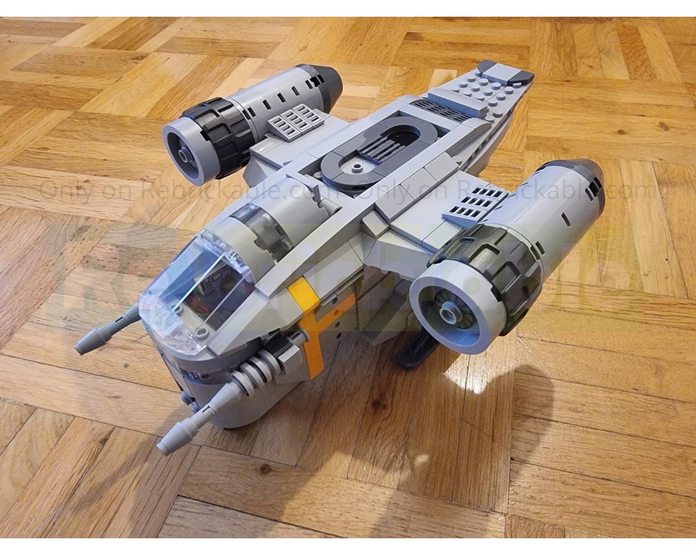 Lego Moc Midi Scale Razor Crest By Aachthor Rebrickable Build With Lego