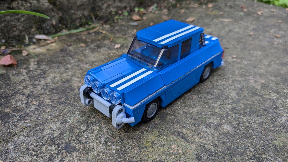 LEGO MOC Renault R8 Gordini by Plaatart | Rebrickable - Build with LEGO