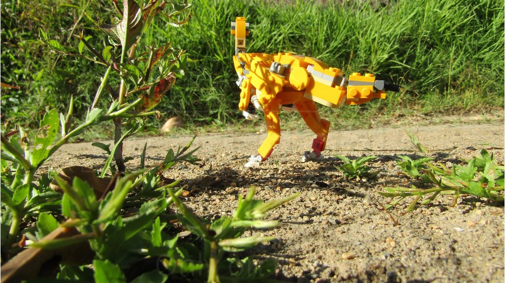 Lego Moc 31112 Gigantoraptor Erlianensis By Foosbubs Rebrickable