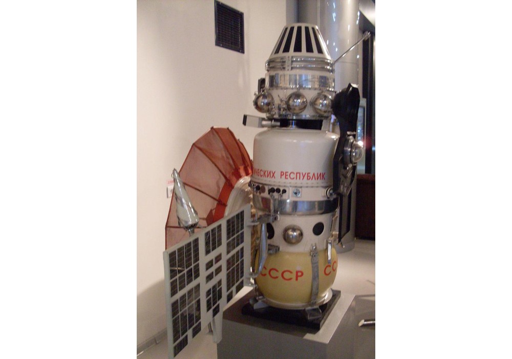 Lego Moc Venera 4 Spacecraft And Probe By Orchardbuilds Rebrickable