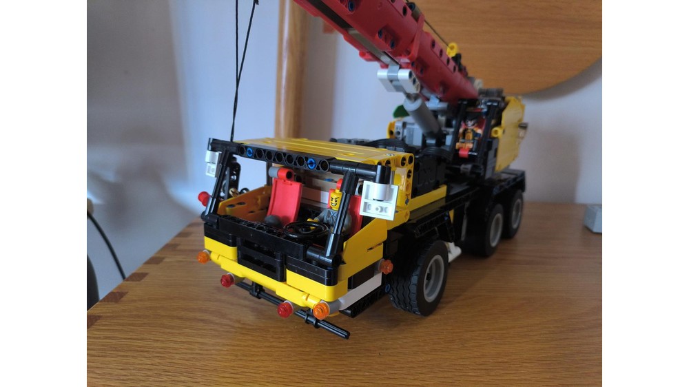 LEGO MOC Wheeled Crane by forder014 | Rebrickable - Build with LEGO