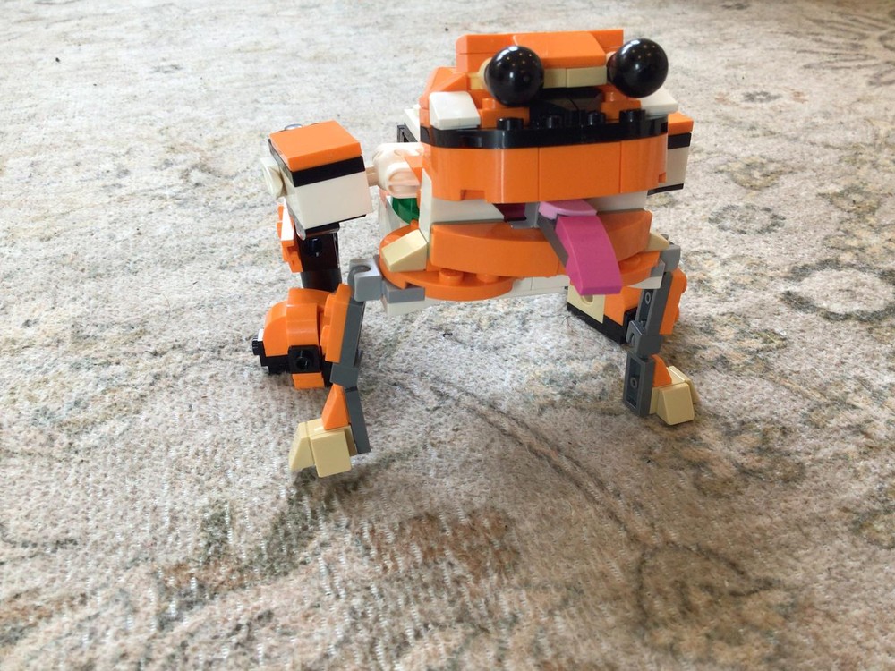 LEGO MOC Frog + mini snake by DnDBrickinBros | Rebrickable - Build with ...