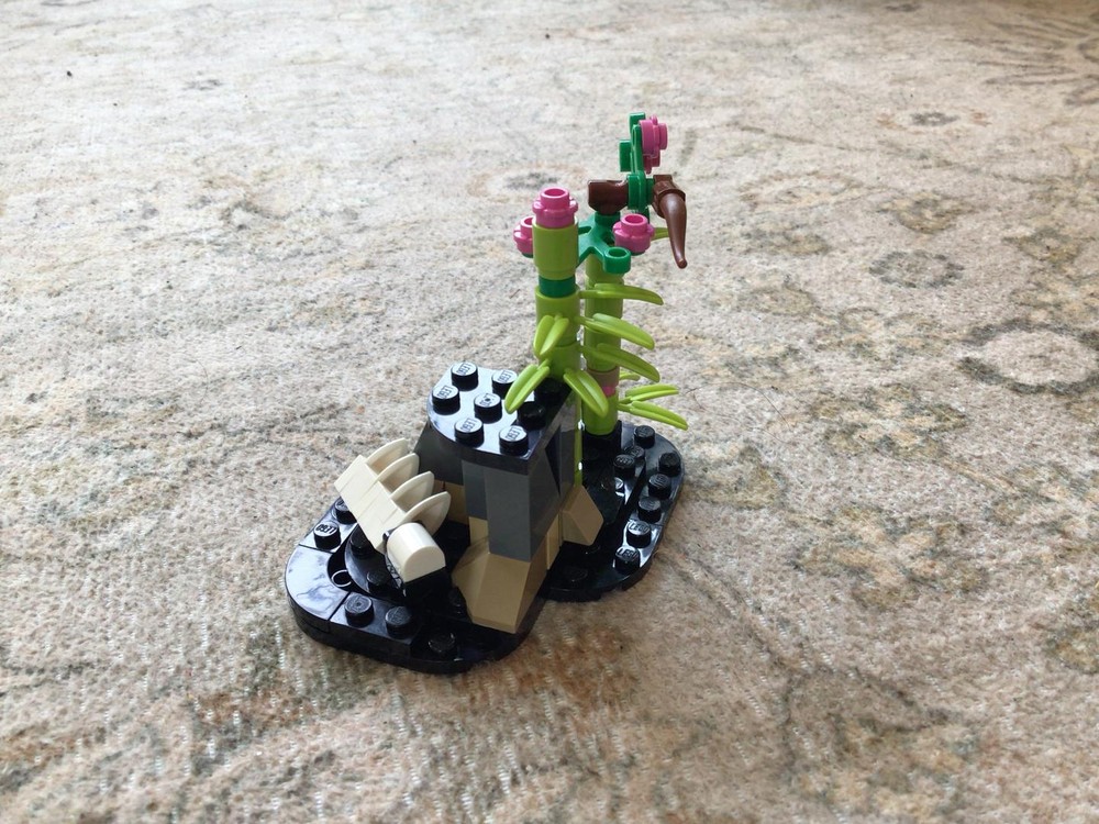 LEGO MOC-199687 Frog + mini snake by DnDBrickinBros | Rebrickable ...