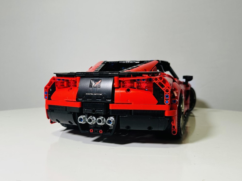 LEGO MOC 1:8 Chevrolet Corvette C7 V2 by Lego__Bee | Rebrickable ...