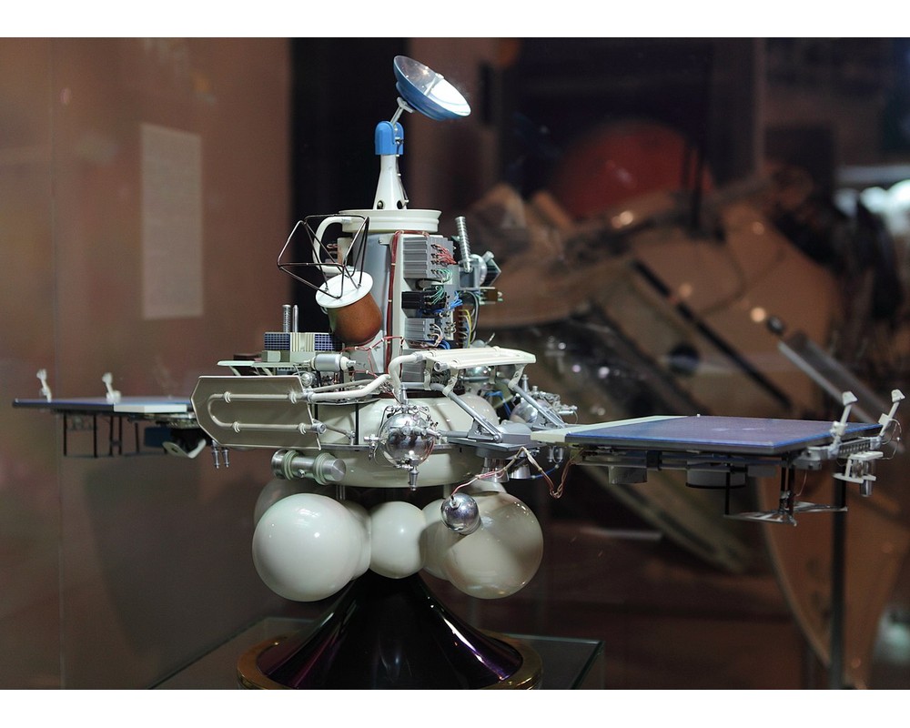 LEGO MOC Phobos 1 and Phobos 2 Spacecraft by OrchardBuilds ...