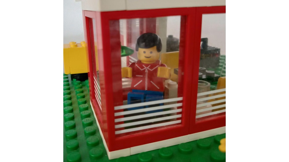 LEGO MOC 6380 Summer Cottage by julien1001 | Rebrickable - Build with LEGO