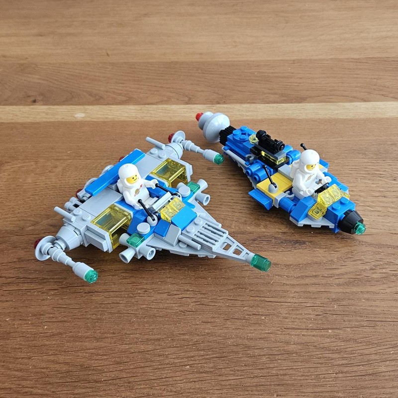 LEGO MOC 40712 Moon Striker & Pulsar Nomad by drosse | Rebrickable ...