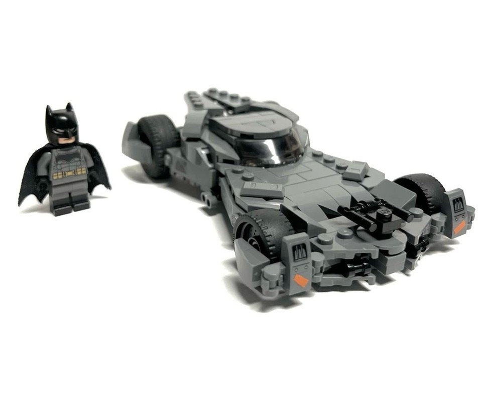 LEGO MOC BvS Dawn of Justice (DCEU) Batmobile Minifig Scale by BatBrix ...