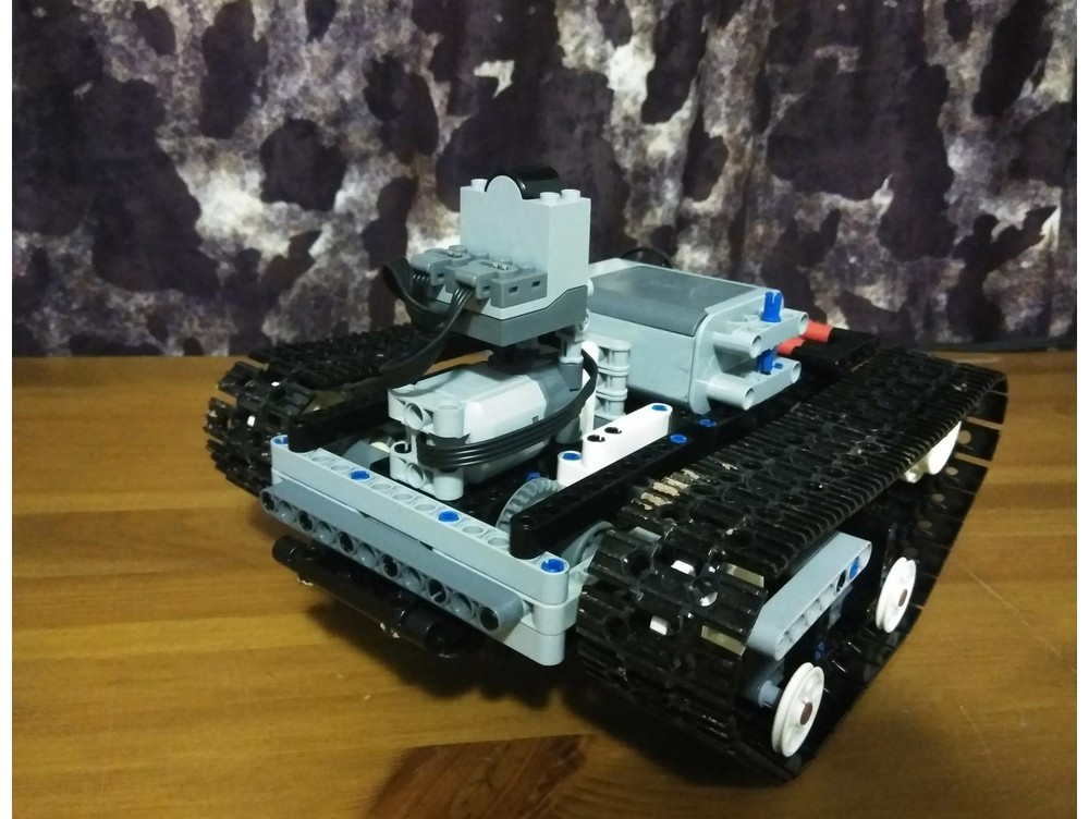 LEGO MOC Double Differential Tank Drive RC by beastCAT | Rebrickable ...