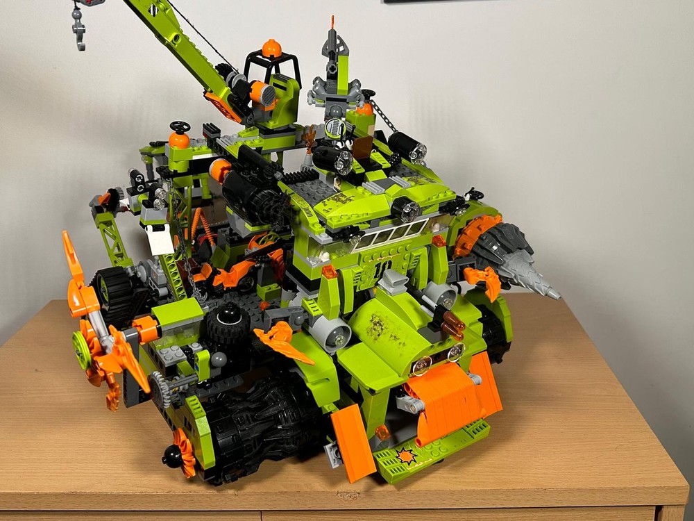 LEGO MOC the Crystal Consumer by Buttermaster42 | Rebrickable - Build ...