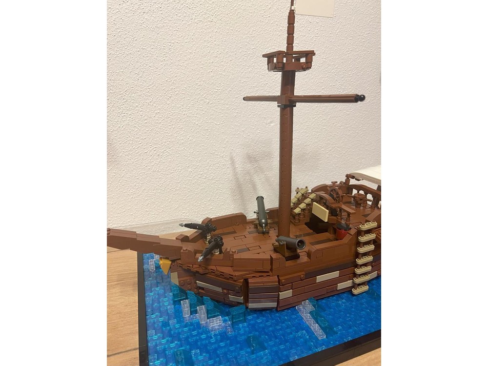 LEGO MOC Sea of Thieves: The Sloop by Zorios | Rebrickable - Build with ...