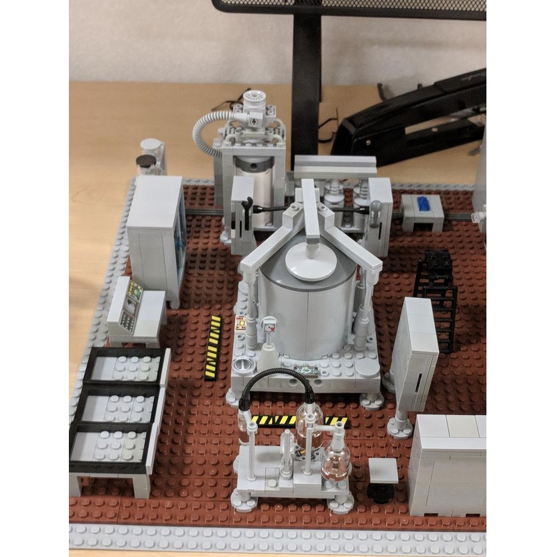 LEGO MOC Breaking Bad Lab by fyrestorm | Rebrickable - Build with LEGO