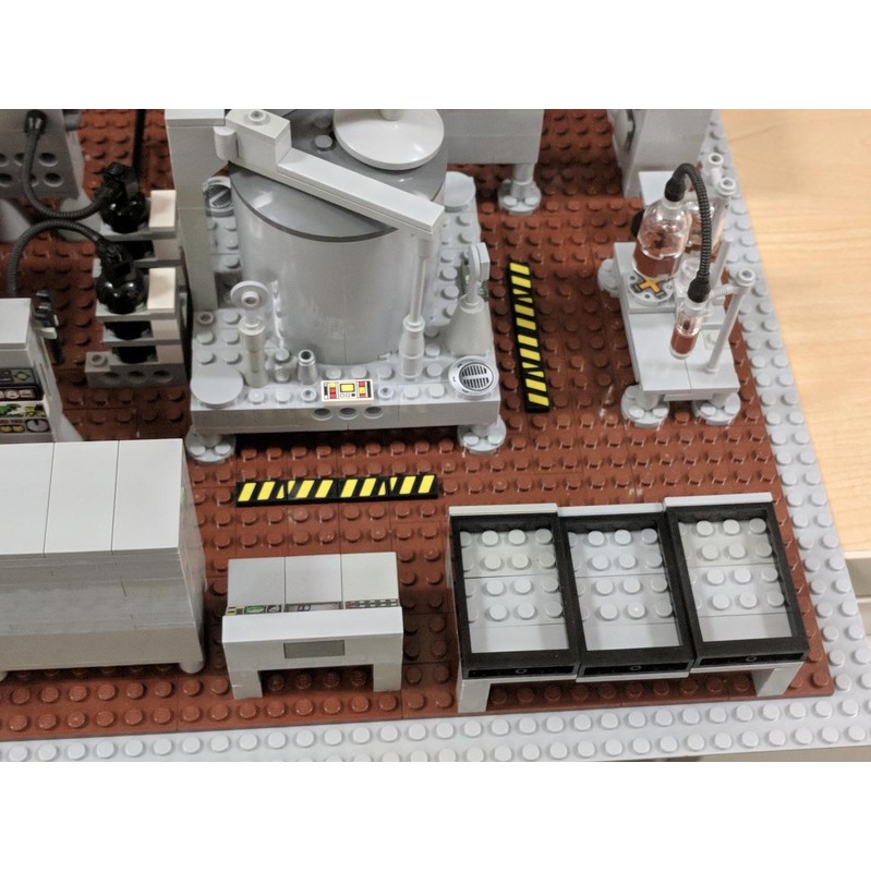 LEGO MOC Breaking Bad Lab by fyrestorm | Rebrickable - Build with LEGO