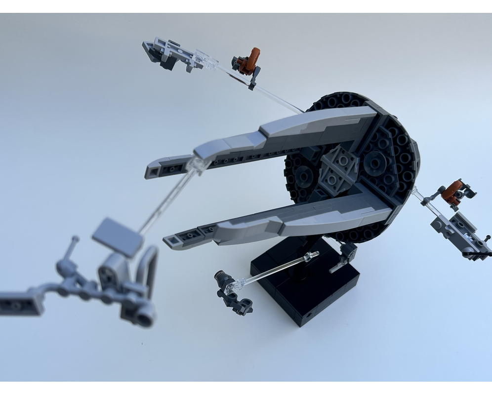 LEGO MOC Droch Class Boarding Ship (Pod Hunter) by Ninja_Bricks_Studios ...