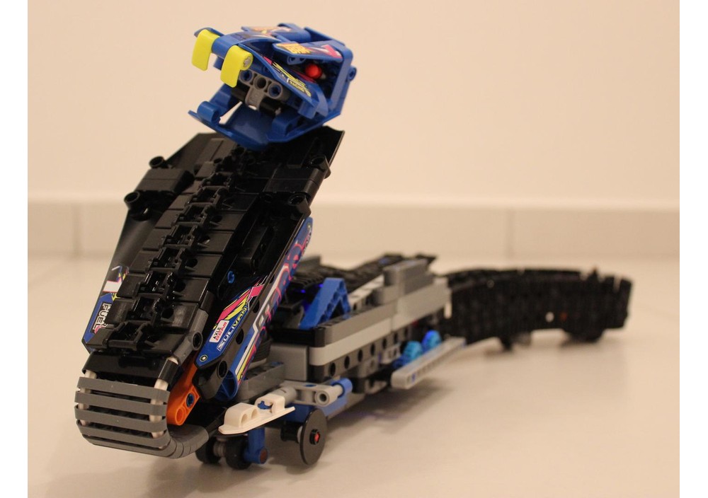 LEGO MOC Snake 42140 alternative model by Omanb571 | Rebrickable ...