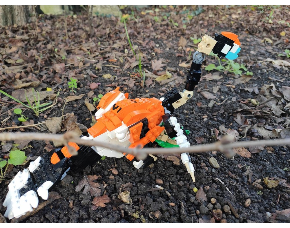 Lego Moc Gigantoraptor Erlianensis 132 Scale By Theimmortal