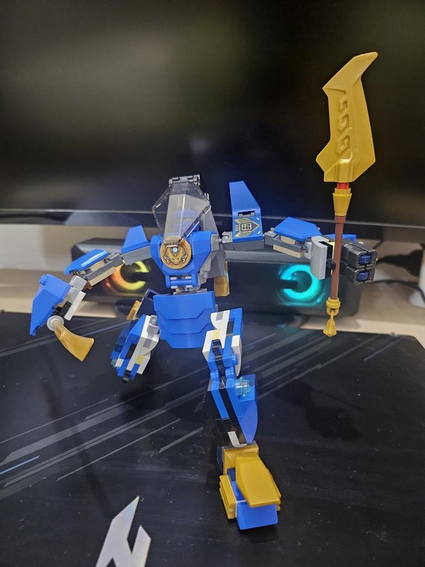 LEGO MOC Jay's Thunder Jet Mech by pkinesis10 | Rebrickable - Build ...
