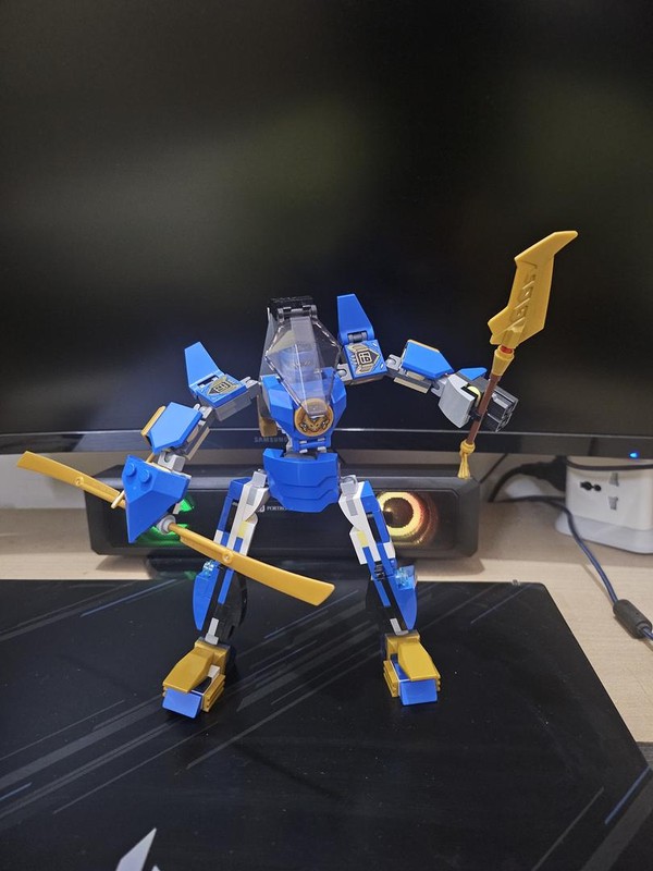 LEGO MOC Jay's Thunder Jet Mech by pkinesis10 | Rebrickable - Build ...