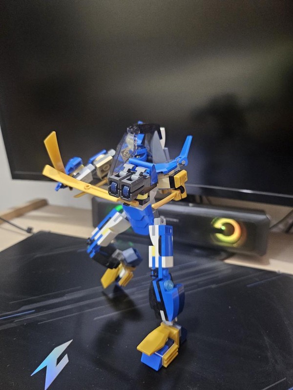 LEGO MOC-201386 Jay's Thunder Jet Mech by pkinesis10 | Rebrickable ...
