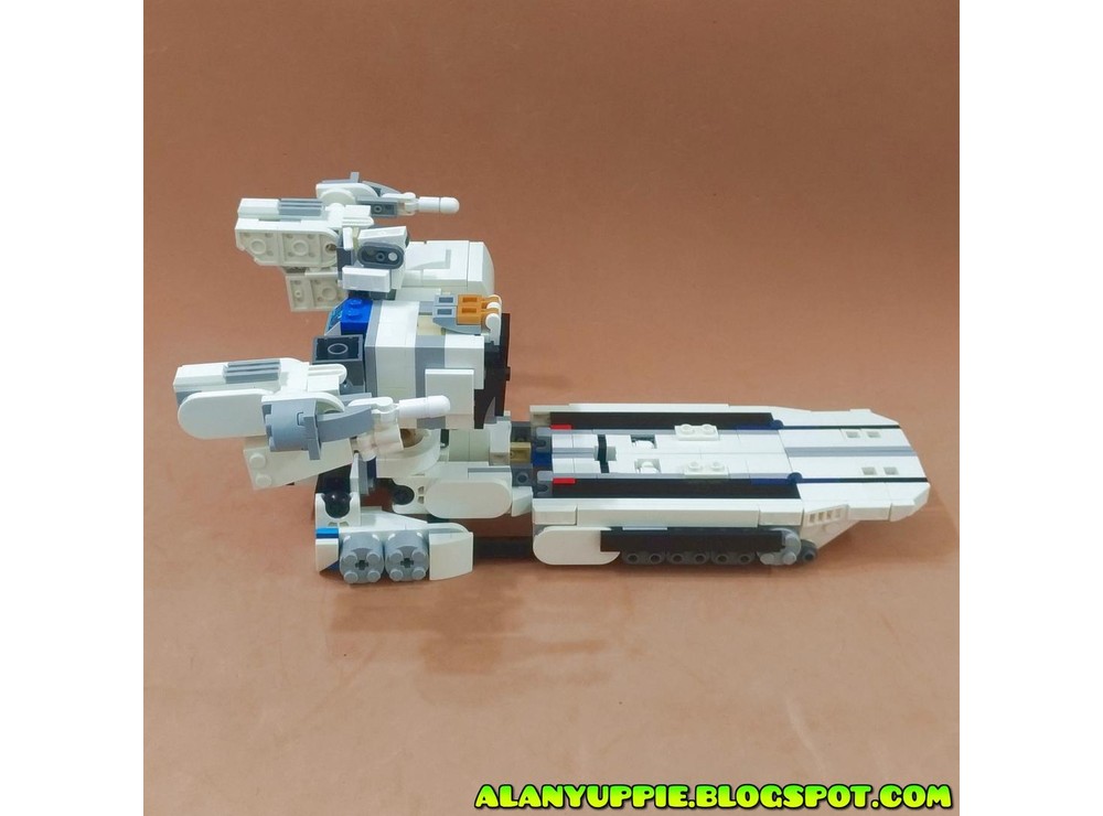 Lego Moc Transformer Metroplex Using Lego Creator 31152 By Alanyuppie
