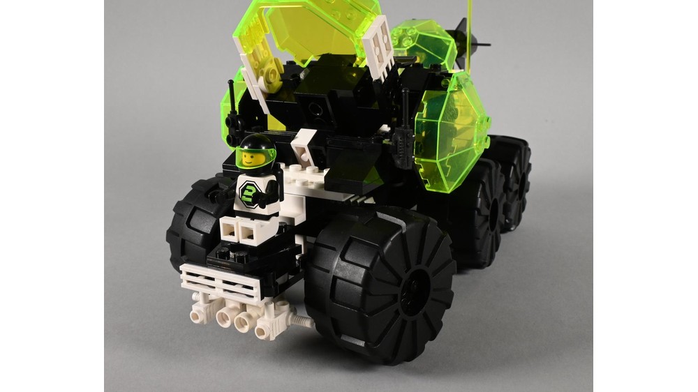 Lego Moc 6933 Blacktron 2 Surface Explorer Alternate Model By Grohl