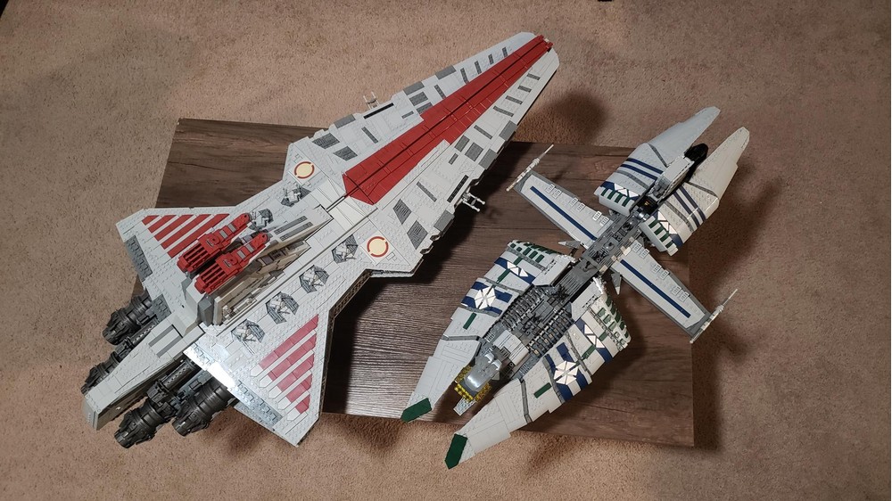 LEGO MOC UCS Munificent Class Star Frigate by ForgedInLego ...