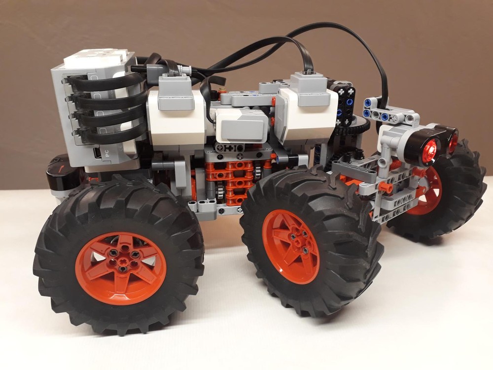 LEGO MOC ROV3R+ by kueden | Rebrickable - Build with LEGO