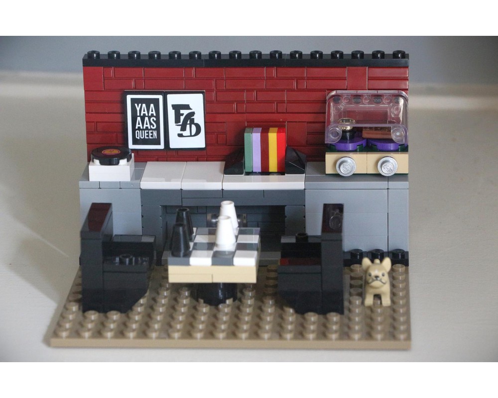 Lego Moc Rich Living Room By Eva001 Rebrickable Build With Lego
