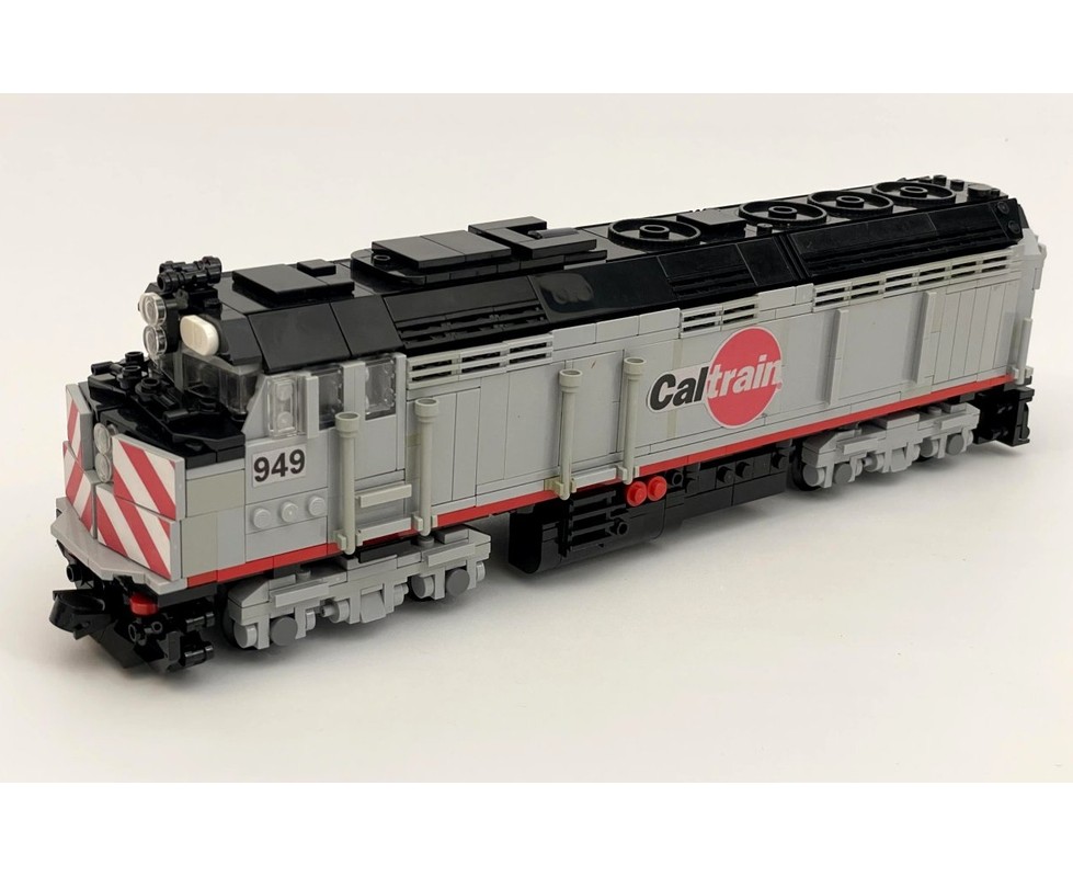LEGO MOC 1:48 EMD F40PH-2 (Caltrain) by NonsenseWars | Rebrickable ...