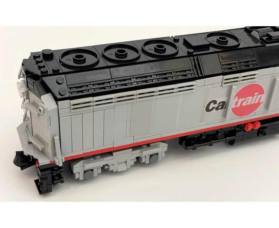 LEGO MOC 1:48 EMD F40PH-2 (Caltrain) by NonsenseWars | Rebrickable ...