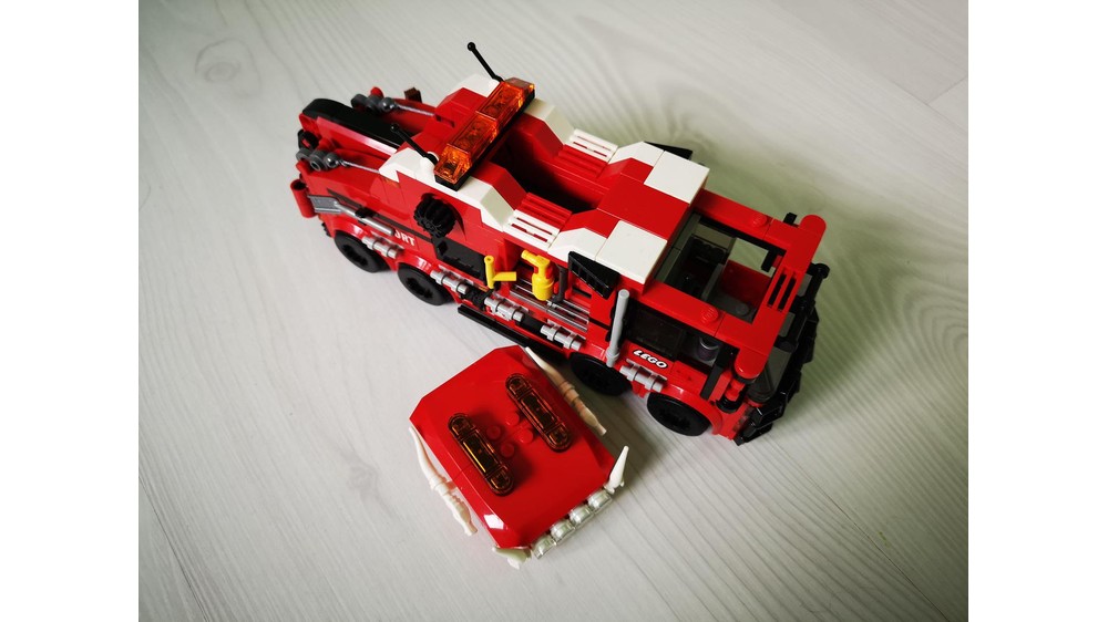 LEGO MOC-201924 Emergency recovery truck by P6tu | Rebrickable - Build ...